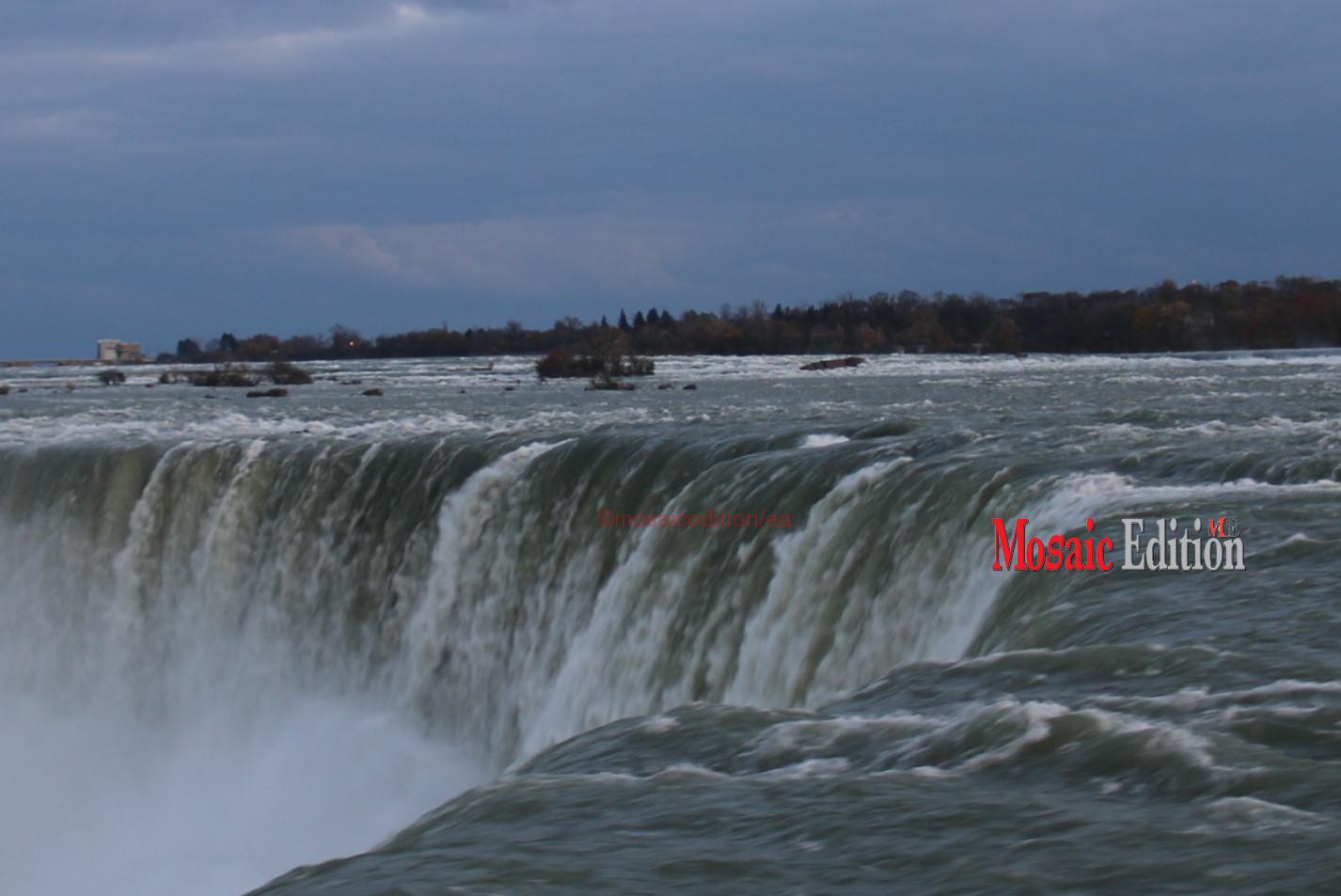 Visit -The Barge – Iron Scow – Niagara Falls – Photos - Mosaic Edition